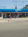 DStV (Luanda Province, Municipality of Luanda, Vila - Alice), spor mağazaları  Loanda'dan