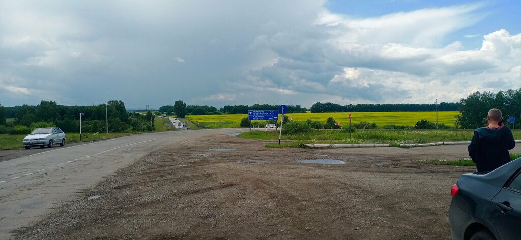 Benzin istasyonu Перекресток Ойл, , foto