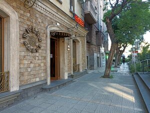 Hostel Jan and Hotel Jan (Hanrapetutyan Street No:85A, Yerevan), pansiyonlar, hosteller  Erivan'dan