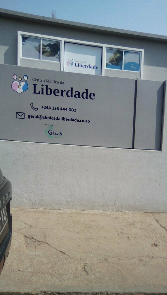 Tıp merkezleri ve klinikler Centro Médico, Loanda, foto