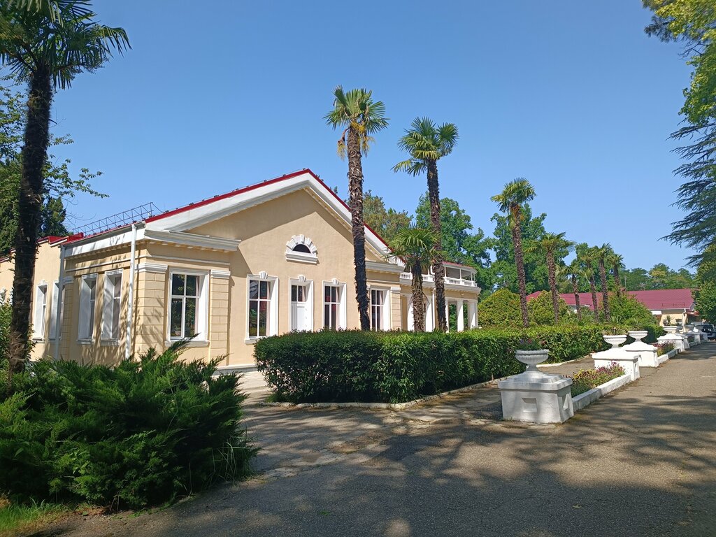 Tren istasyonu Lazurniy Bereg, Soçi, foto