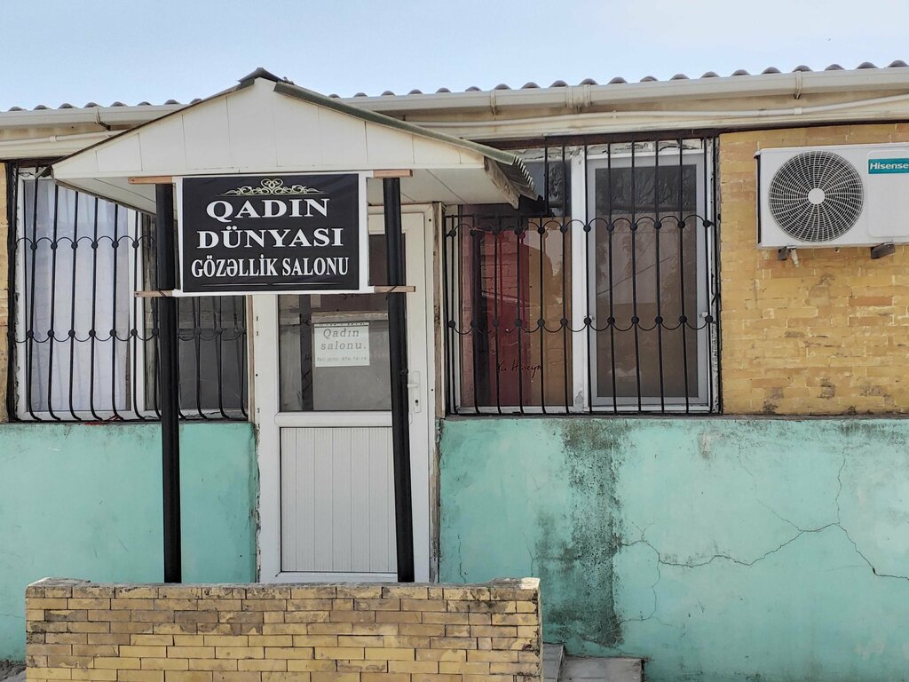 Güzellik salonu Qadin dunyasi, Bakü, foto