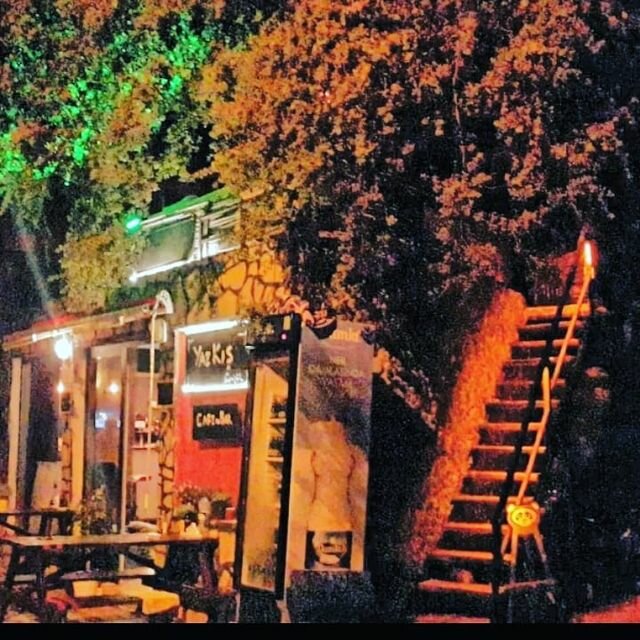 Kafe Yaz Kış Cafe, Bodrum, foto