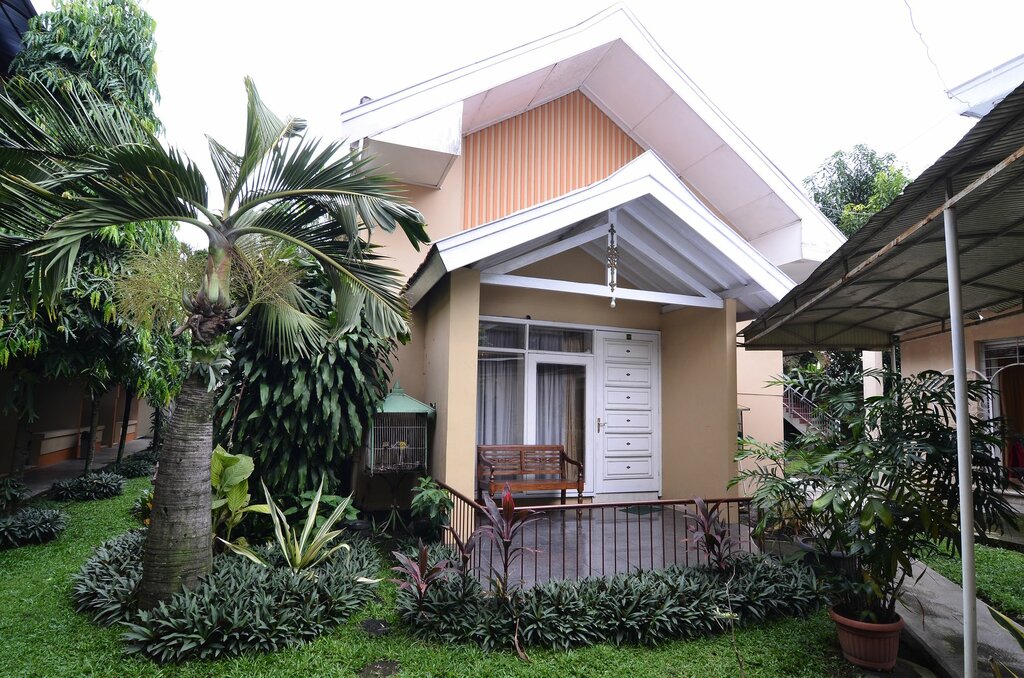 Otel RedDoorz Plus @ Laweyan, Surakarta, foto