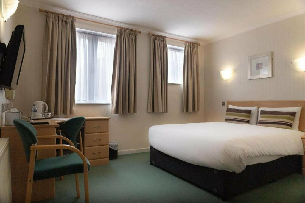 Otel The Wycliffe Hotel, Stockport, foto