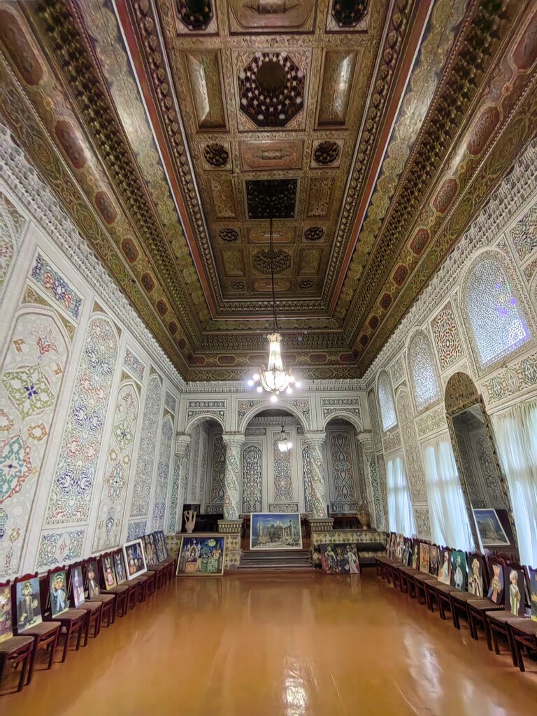 Müzeler ve sanat galerileri Samarkandskiy oblastnoy krayevedcheskiy muzey, Semerkant, foto