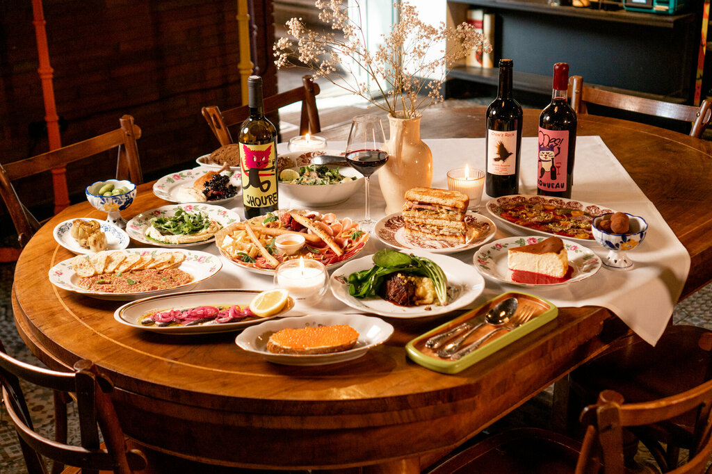 Restoran Oops! Wine Bar & Bistronomy, Erivan, foto