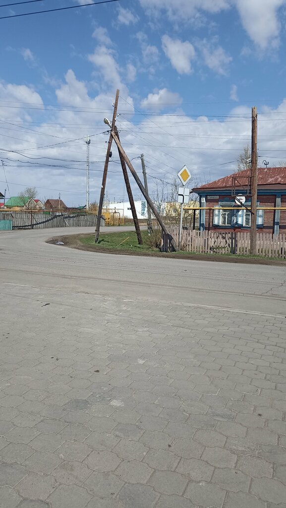 Market Krasnoe&Beloe, Tiukalinsk, foto