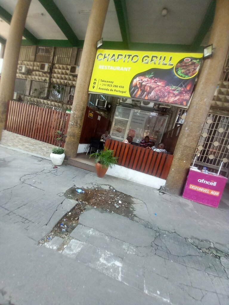 Kafe Chapito Grill, Loanda, foto