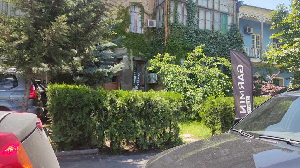 Saatçiler Garmin, Tiflis, foto