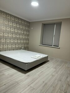 Ace house (ulitsa Azimbeka Ismailova No:143/6, Merki aýyly), otel  Jambıl eyaletinden