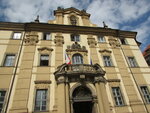 Národní knihovna České republiky (Seminářská No:190/1), kütüphaneler  Prag'dan
