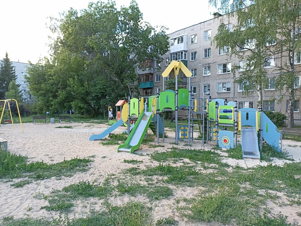 Oyun alanı Playground, Kstovo, foto
