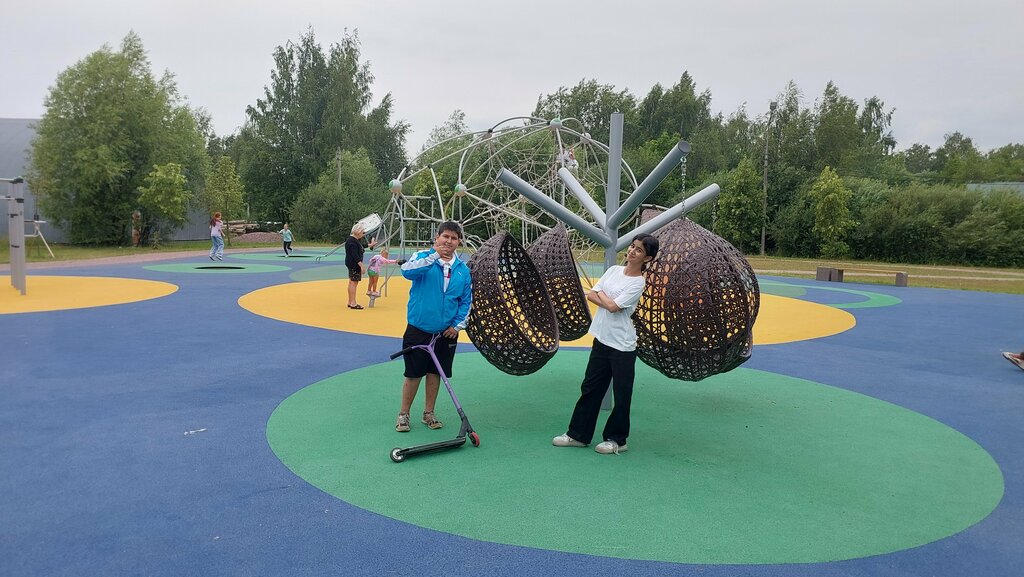 Oyun alanı Playground, Saint‑Petersburg, foto