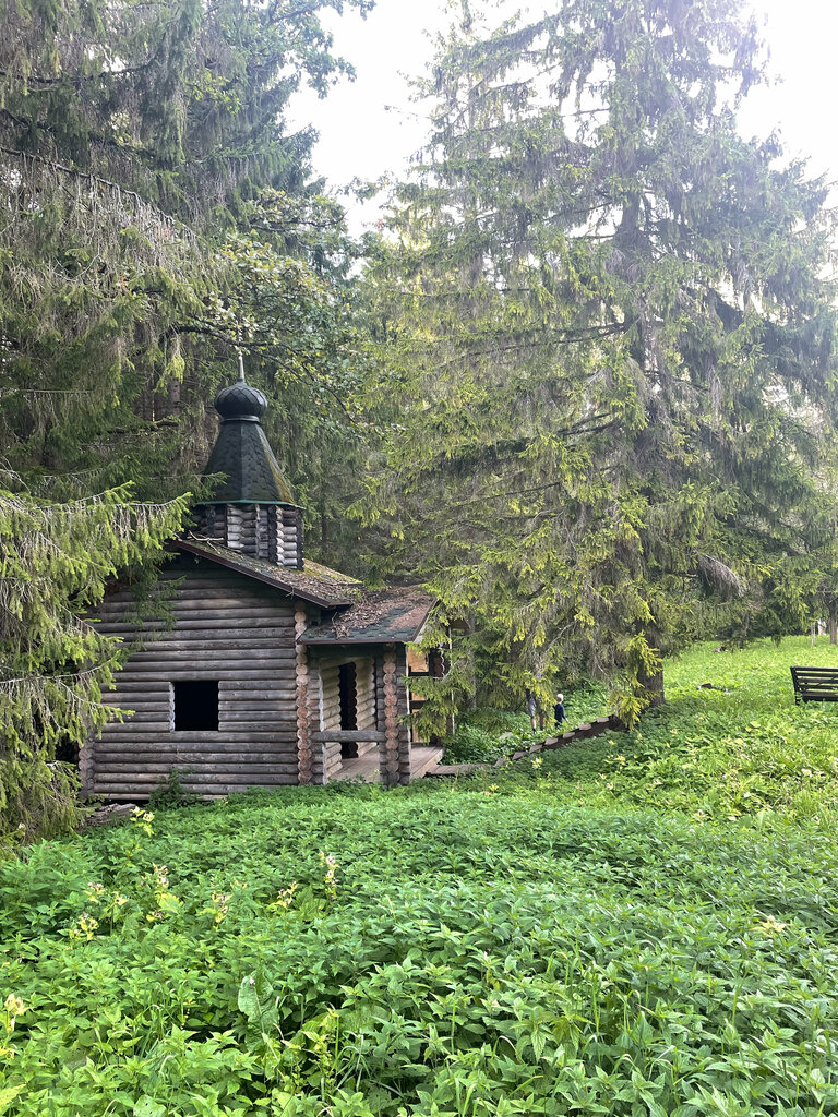 Kuyu Пудов колодец, Kalujskaya oblastı, foto