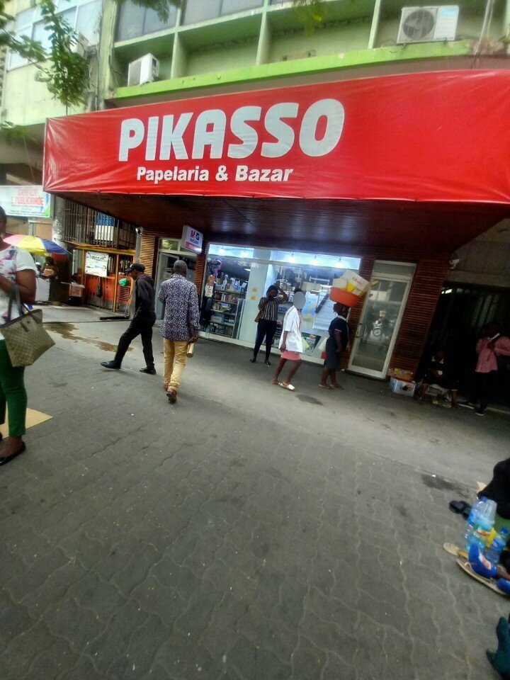 Kırtasiyeler Pikasso, Loanda, foto