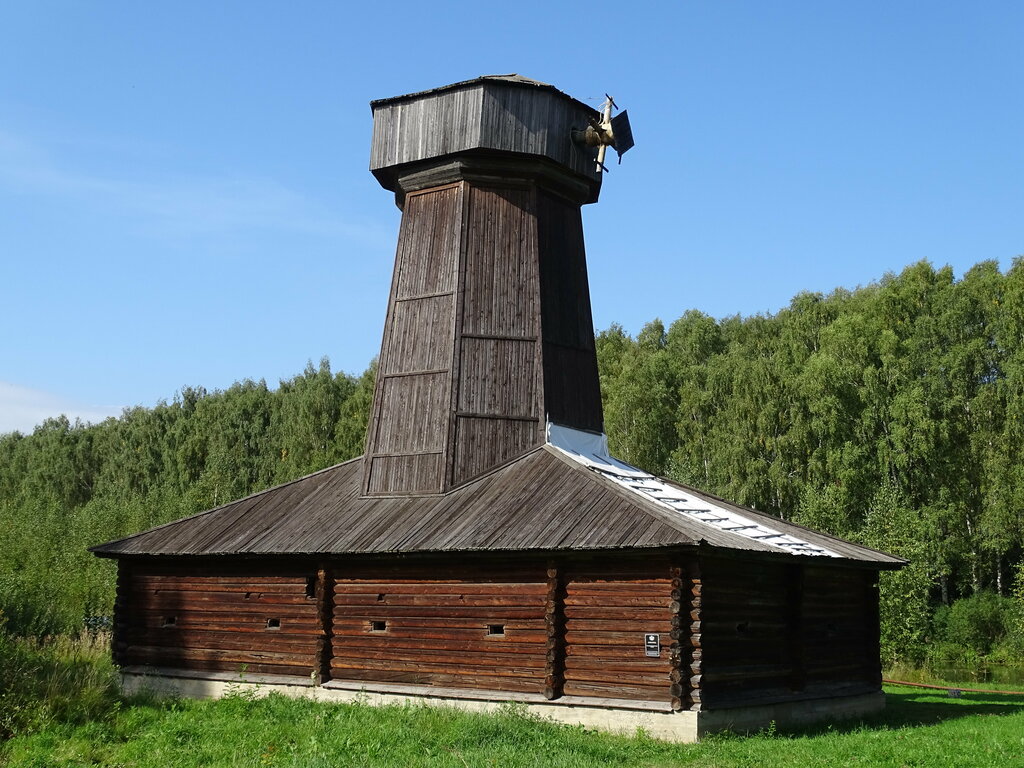 Turistik yerler Мельница-шатровка, Kostroma, foto