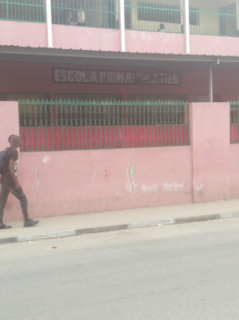i̇lkokul Escola Primária-1126, Loanda, foto