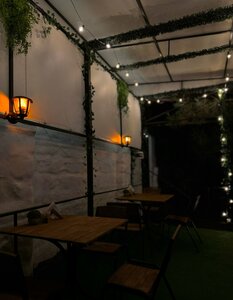 Between us (Морская улица No:19А, Судак), kafe  Sudak'tan