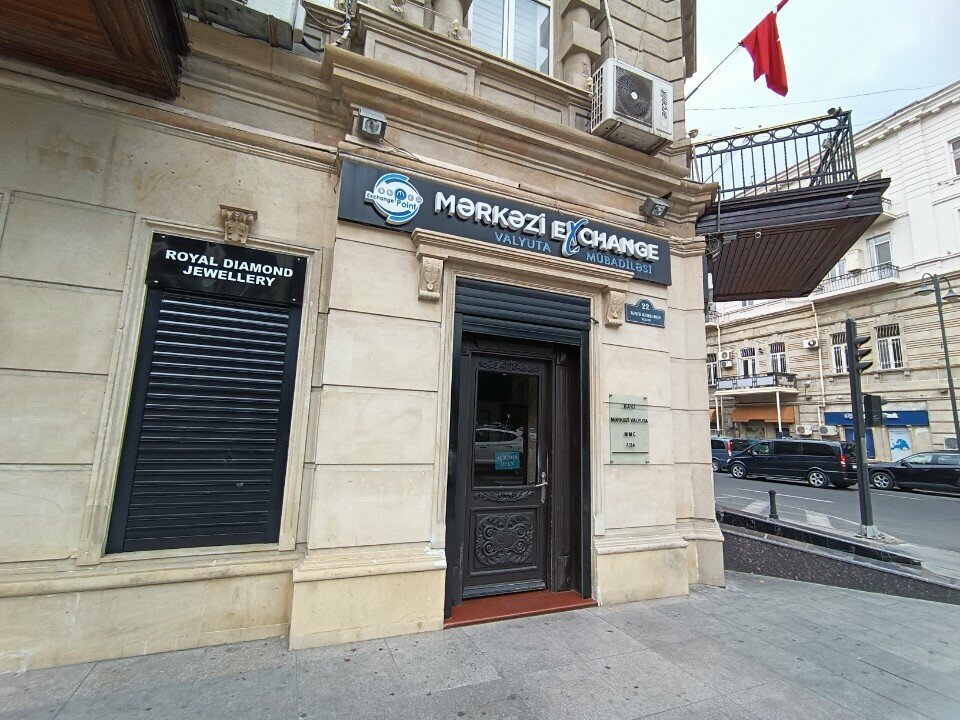 Banka Amrahbank, Bakü, foto