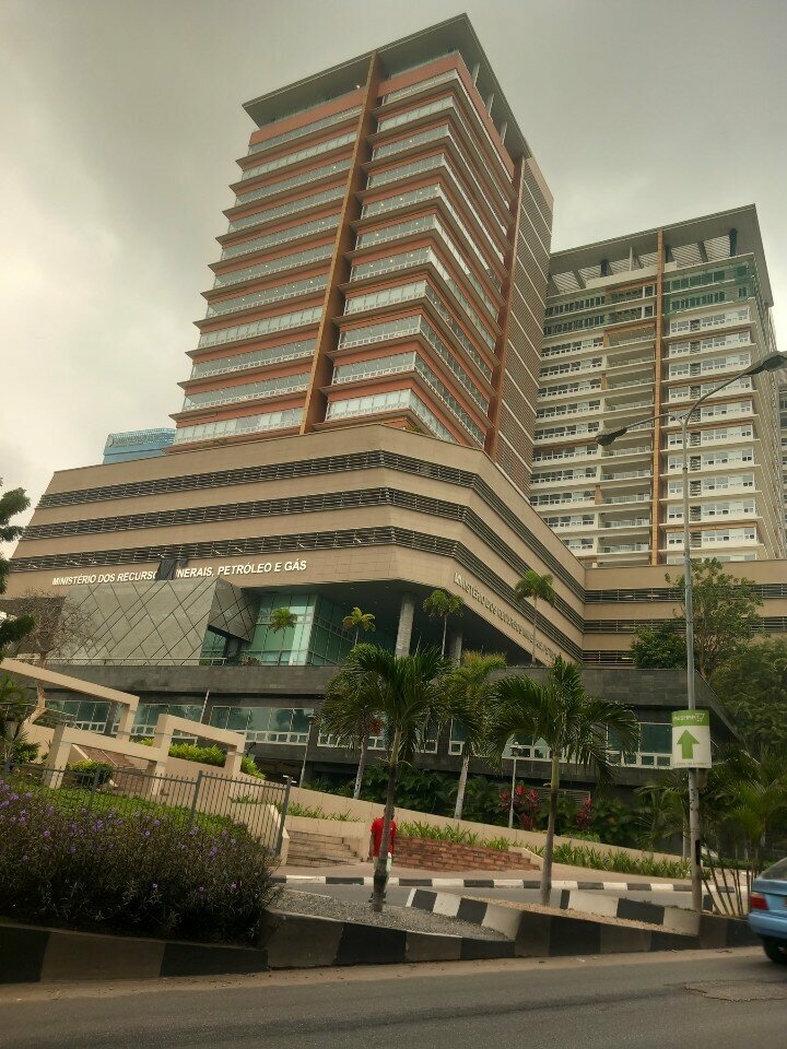 Devlet kurumları ve bakanlıklar Ministério dos Petróleos, Loanda, foto