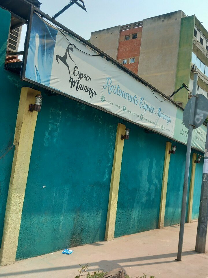 Restoran Espaço Maianga, Loanda, foto