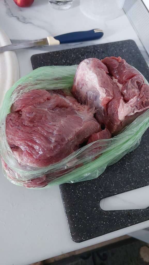 Kasap, şarküteri Мясной дворик, Yelets, foto