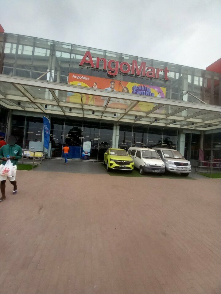Süpermarket Angomart, Loanda, foto