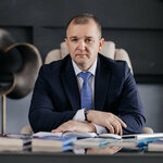 Адвокат по уголовным делам Яуров А. С. (Adoratskogo Street No:8Б), avukatlar  Kazan'dan