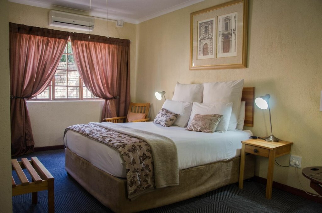Otel Nelspruit Lodge, Mbombela, foto