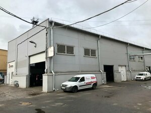 Reikanen (проспект Девятого Января No:57), otomobil servisi  Saint‑Petersburg'dan