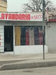 Lavandaria (Luanda Province, Municipality of Luanda, Nelito Soares), çamaşırhaneler  Loanda'dan