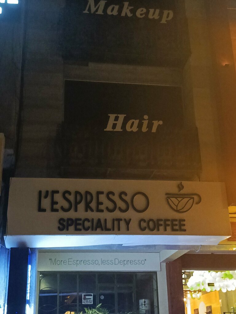 Kahve dükkanları L'Espresso, Islamabad, foto