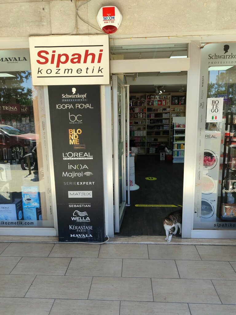 Kozmetik ve parfümeri mağazaları Sipahi Kozmetik, Bodrum, foto