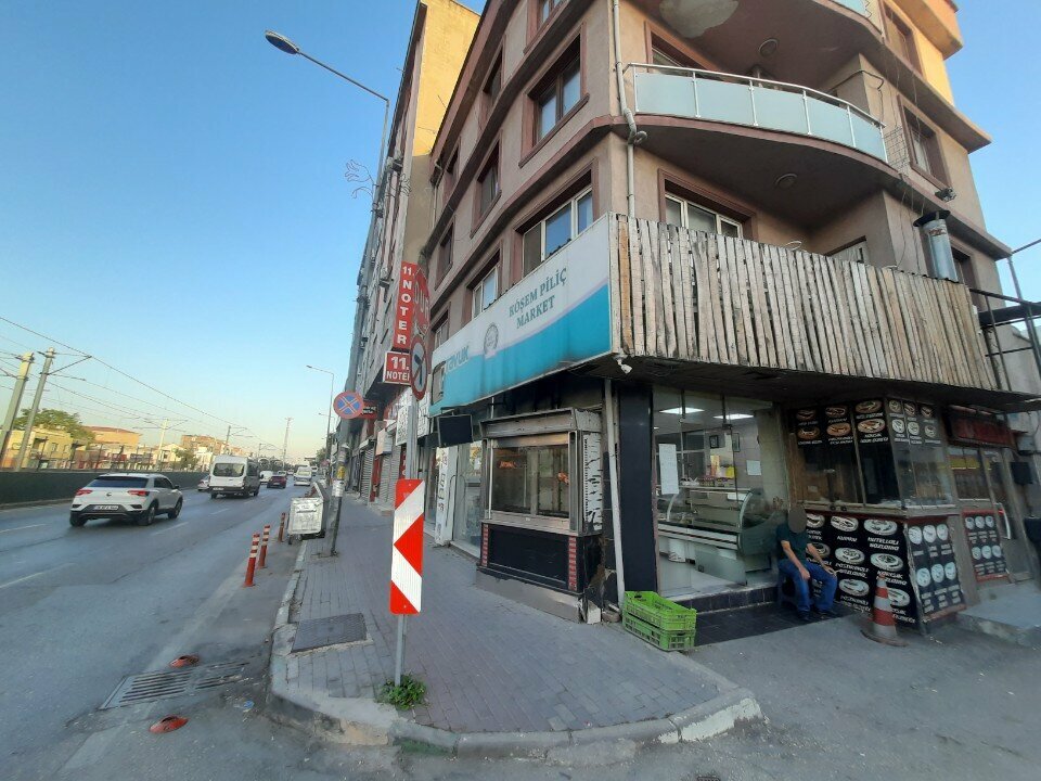 Kasap, şarküteri Köşem Piliç, Bursa, foto