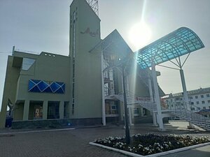 White & Smile (Komsomolskiy Avenue No:28), manikür-pedikür  Neftekamsk'tan