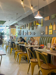 Лечо (Navaginskaya Street No:12, Tsentralniy Microdistrict), kafe  Soçi'den