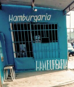 Hambúrgaria (Luanda Province, Municipality of Luanda, Camuchiba), fast food  Loanda'dan