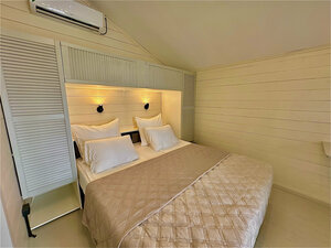 The Pearl of Abkhazia (Gumistinskaya ulitsa No:28), otel  Gudauta'dan