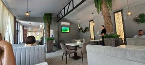 Park cafe (улица Набережная имени 60-летия СССР No:16А, Симферополь), kafe  Simferopol'dan (Akmescit'ten)