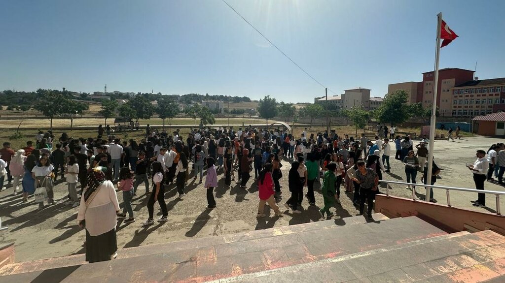 Lise Çınar Anadolu Lisesi, Çınar, foto
