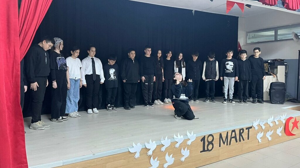 Ortaokul Cahit Zarifoğlu Ortaokulu, Eskişehir, foto