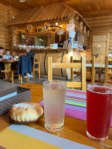 Pechki-Lavochki (Pervomayskaya ulitsa No:9, gorodskoy posyolok imeni Morozova), kafe  Saint‑Petersburg ve Leningradskaya oblastından