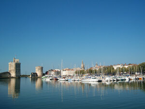 Pierre & Vacances Résidence Centre (Nouvelle-Aquitaine, Charente-Maritime, Arrondissement de La Rochelle, La Rochelle, Place du Commandant de la Motte Rouge), otel  La Rochelle'den
