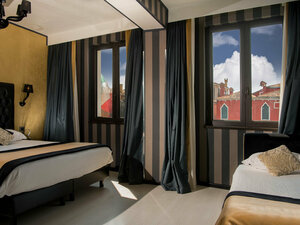 Carnival Palace  (Venice, Fondamenta Cannaregio, 929), otel  Venedik'ten