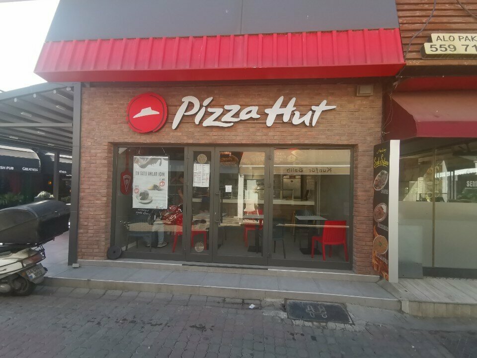 Pizzacılar Pizza Hut, İstanbul, foto