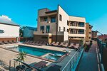 Al mare (Naberezhnaya ulitsa No:7, stanitsa Golubitskaya), otel  Krasnodarski krayından