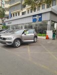 Volvo (Luanda, Rua Doutor José Maria Antunes), otomobil satış galerileri  Loanda'dan