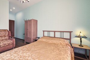 Provintsiya (ulitsa Gagarina No:32), otel  Lodeynoe Pole'den