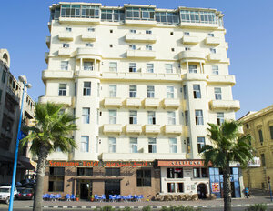 Semiramis Hotel Alexandria (El Nouzha Airport), otel  İskenderiye'den